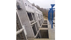 Multi-Rake Mechanical Screens